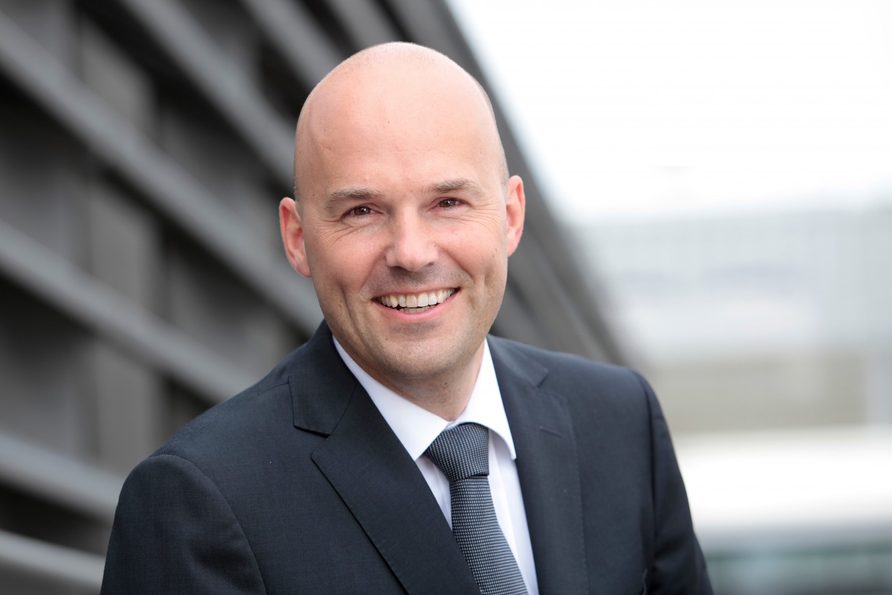 1&1 lanza un nuevo servidor Intel dedicado - Newsbook.es